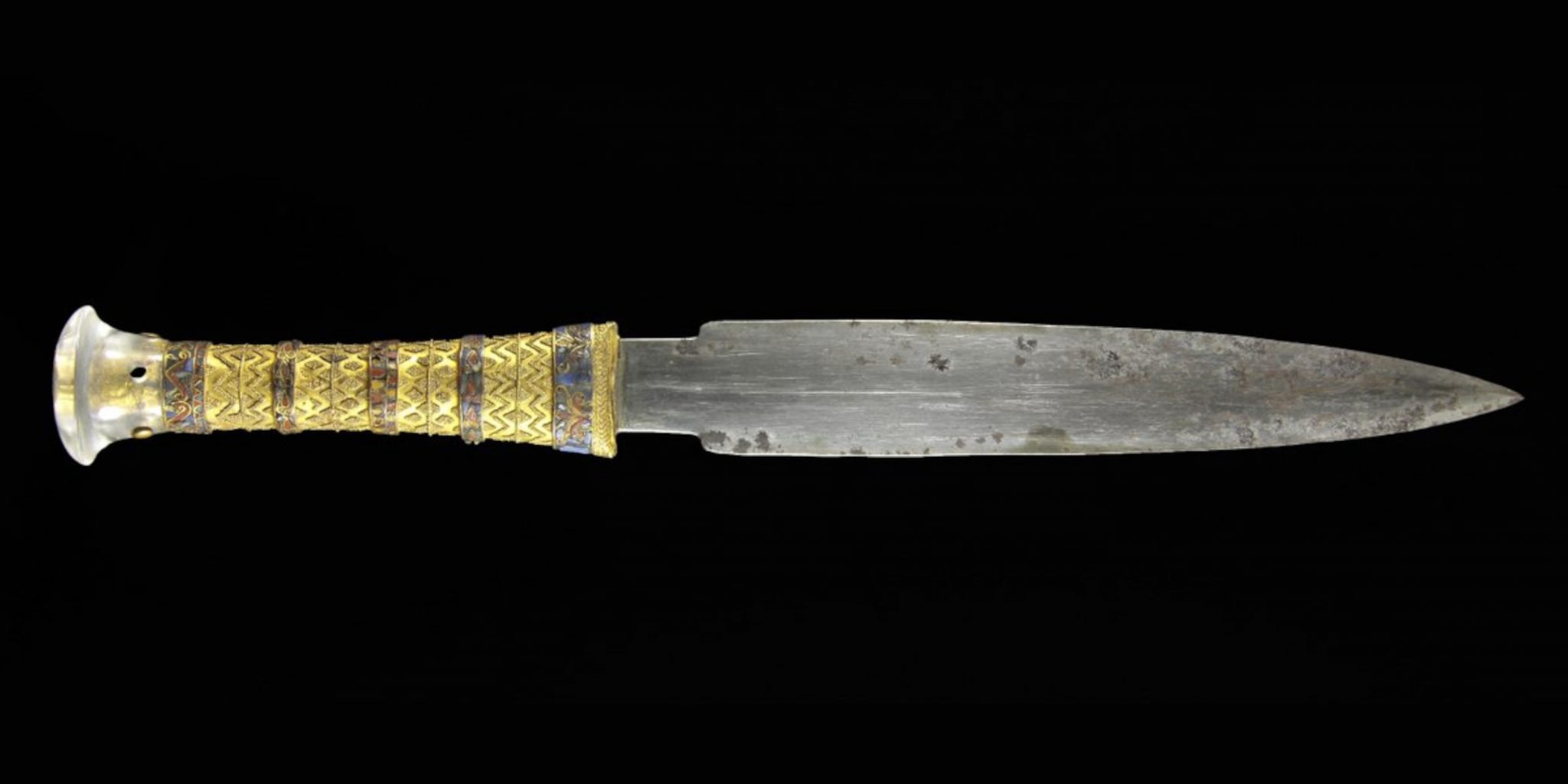 Treasures of Tutankhamun’s Tomb: The Iron and Gold Daggers - Seven Swords